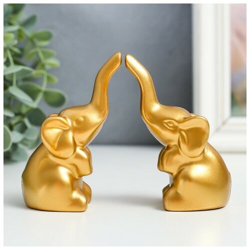 Сувенир полистоун "Два маленьких слонёнка" золото набор 2 шт 3,5х4х8,8 см