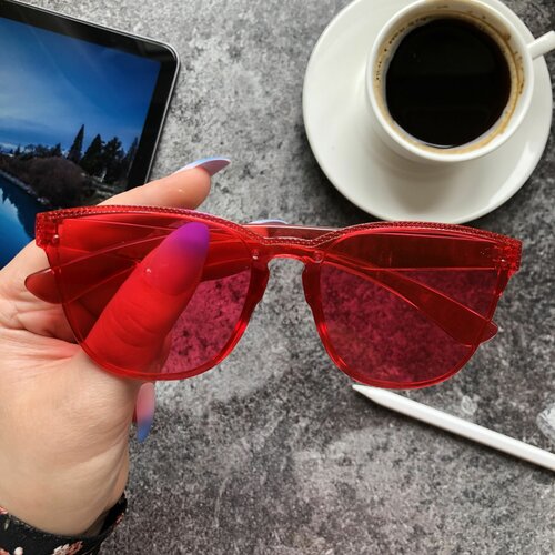Солнцезащитные очки , красный
