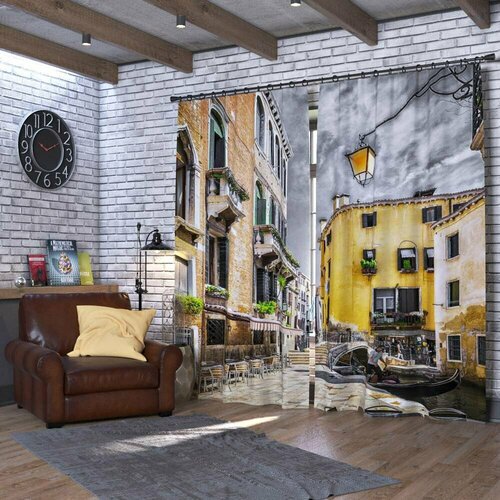 Фотошторы Узкий канал среди старых красочных кирпичных домов в Венеции Ш150xВ180 см. 2шт. Атлас на тесьме