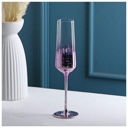 Бокал стеклянный для шампанского Magistro «Мерцание», 190 мл, цвет розовый