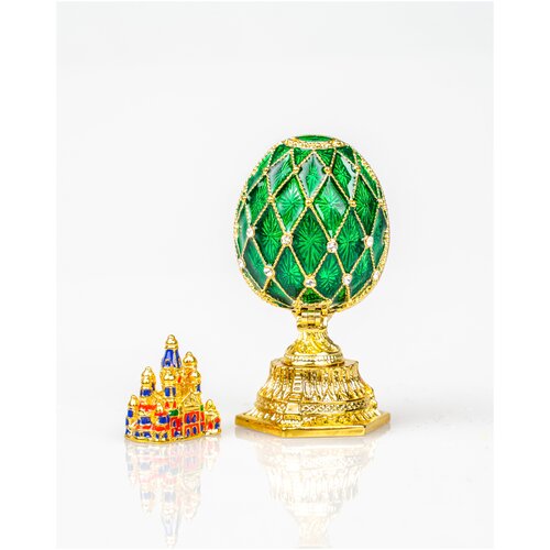 Шкатулка Яйцо в стиле Фаберже с фигуркой "Собор" 6,5 см Зеленая / Золотистая