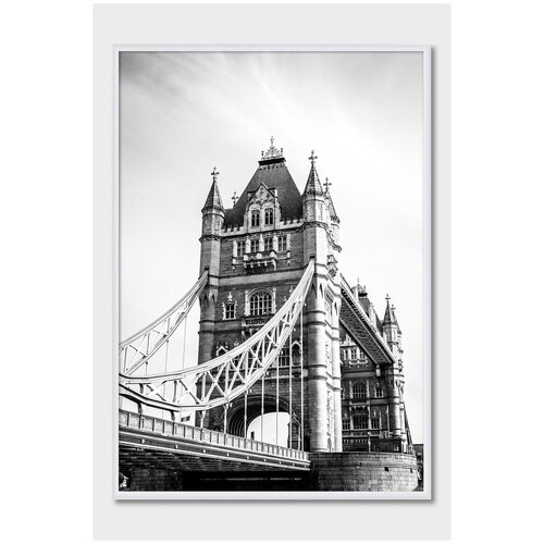Черно-белый постер на стену для интерьера Postermarkt Тауэрский мост в Лондоне, постер в белой рамке 30х40 см, постеры картины для интерьера в белой рамке