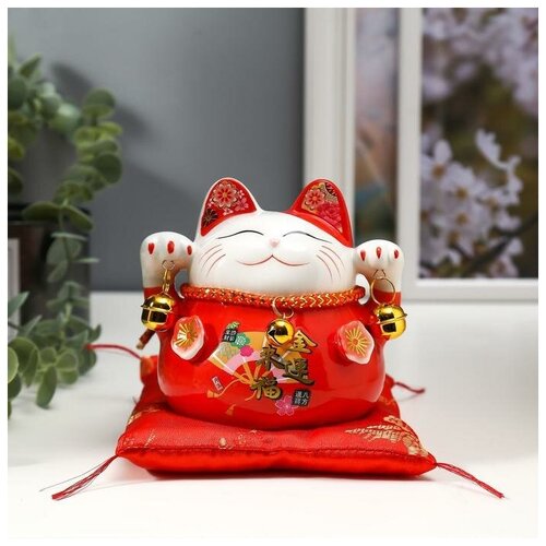 Сувенир керамика копилка "Красный кот Манэки-нэко с колокольчиками" 11,5х11,5х9,5 см