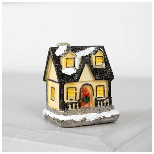 Светодиодная фигура «Зимний домик», керамика, батарейки AG13х2, свечение тёплое белое