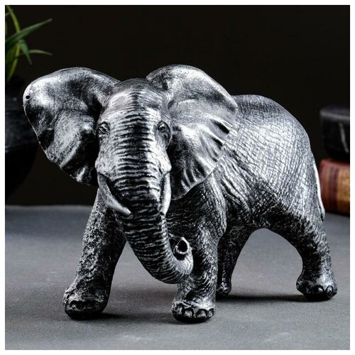 Фигура "Слон африканский" серебро, 18х7х13см