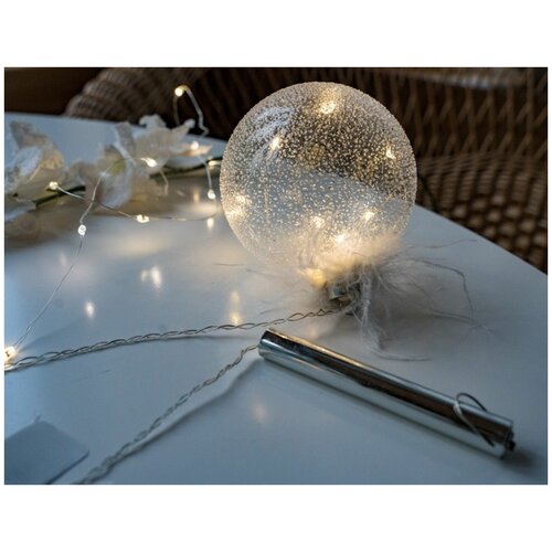 Светящийся ёлочный шар "Чудо в пёрышках", стекло, 10 тёплых белых микро LED-огней, 12 см, Peha Magic