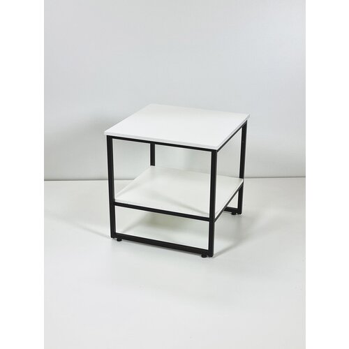 Журнальный столик в стиле Лофт / Столик квадратный кофейный придиванный / Стол для ноутбука Лофт