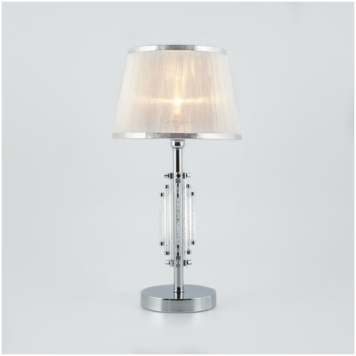 Настольная лампа с абажуром Eurosvet 01065/1 хром