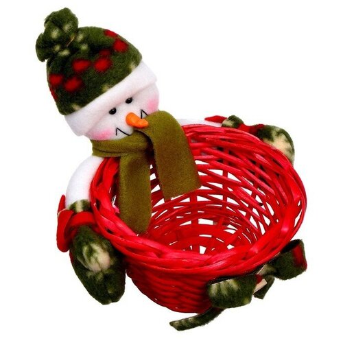 Страна Карнавалия Конфетница «Снеговик нарядный» с корзинкой, вместимость 100 г