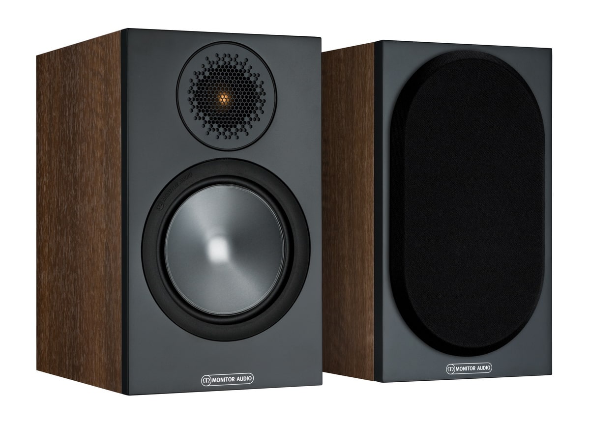 Полочная акустика Monitor Audio Bronze 50 Walnut