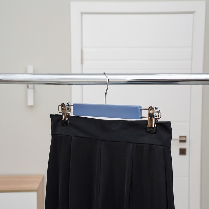 Вешалка деревянная для брюк и юбок с зажимами SAVANNA «Тэри», 28x11,5x2,8 см, цвет графито