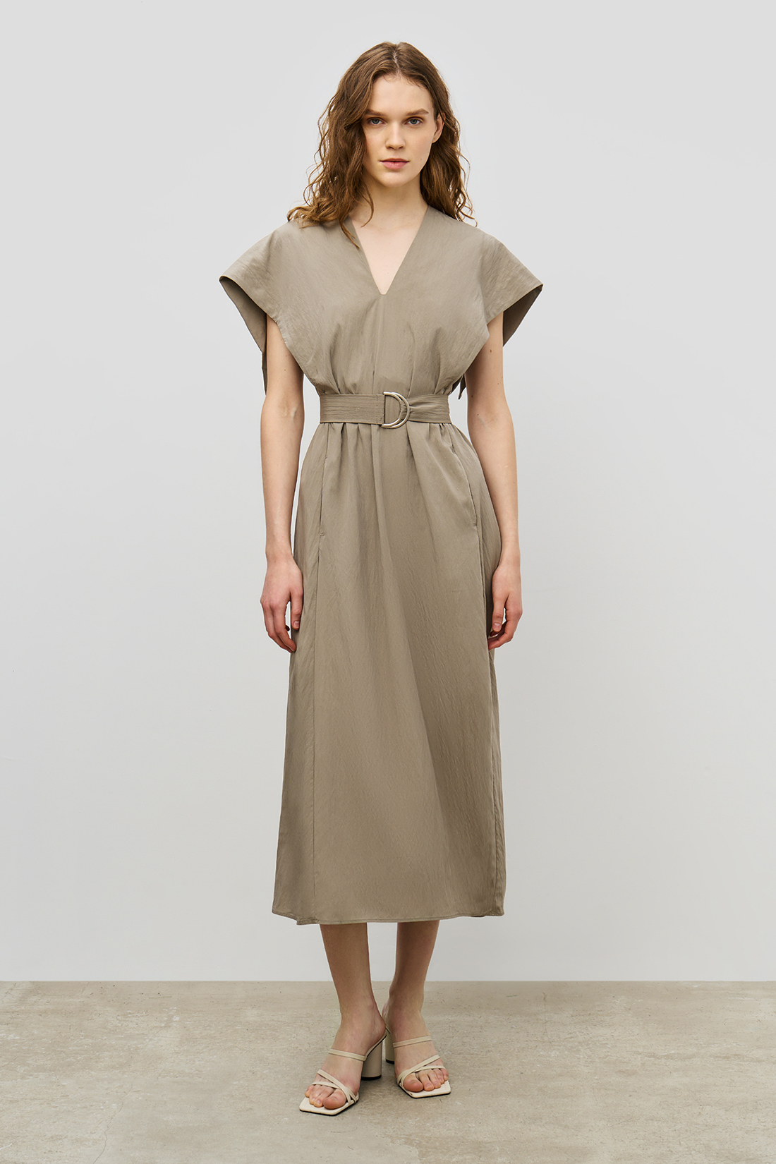 Платье женское Baon B4523044 коричневое XS