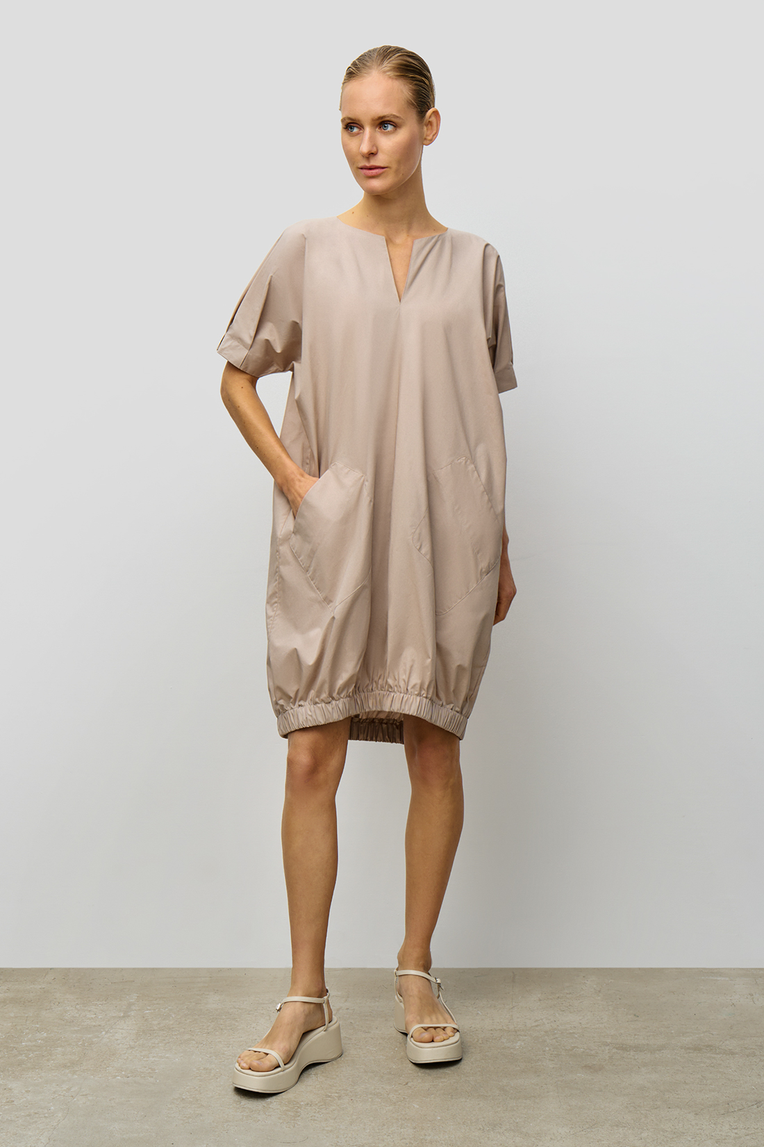 Платье женское Baon B451062 бежевое 2XL