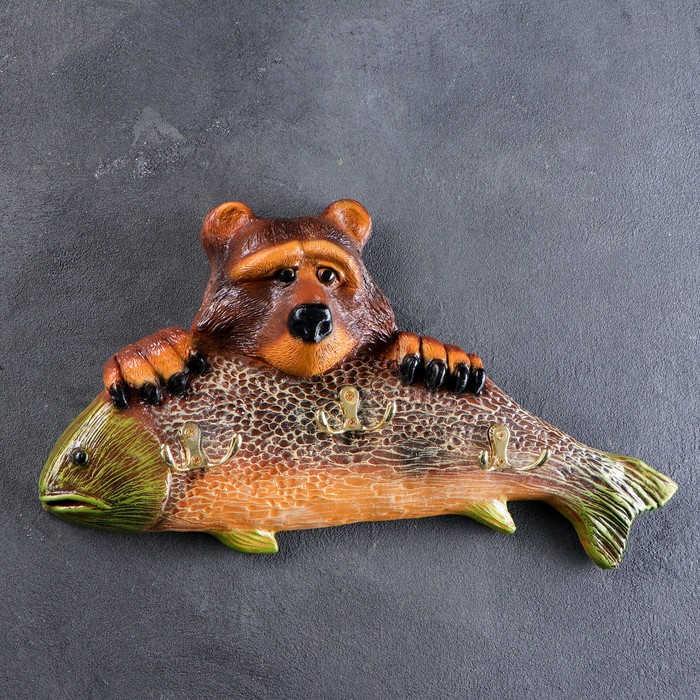 Хорошие сувениры Вешалка "Медведь с рыбой" 22х44см