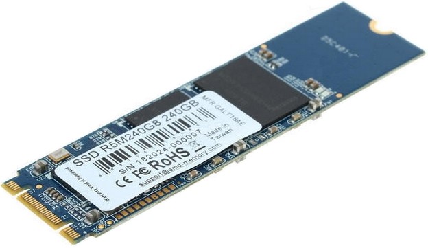 SSD накопитель AMD R5M240G8 M.2 2280 240 ГБ