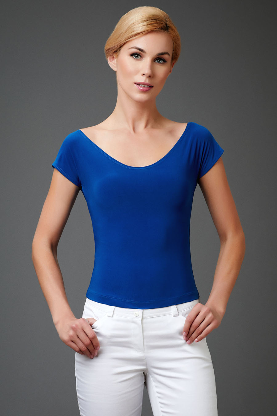 Блуза женская Арт-Деко L-1044 синяя 56 RU