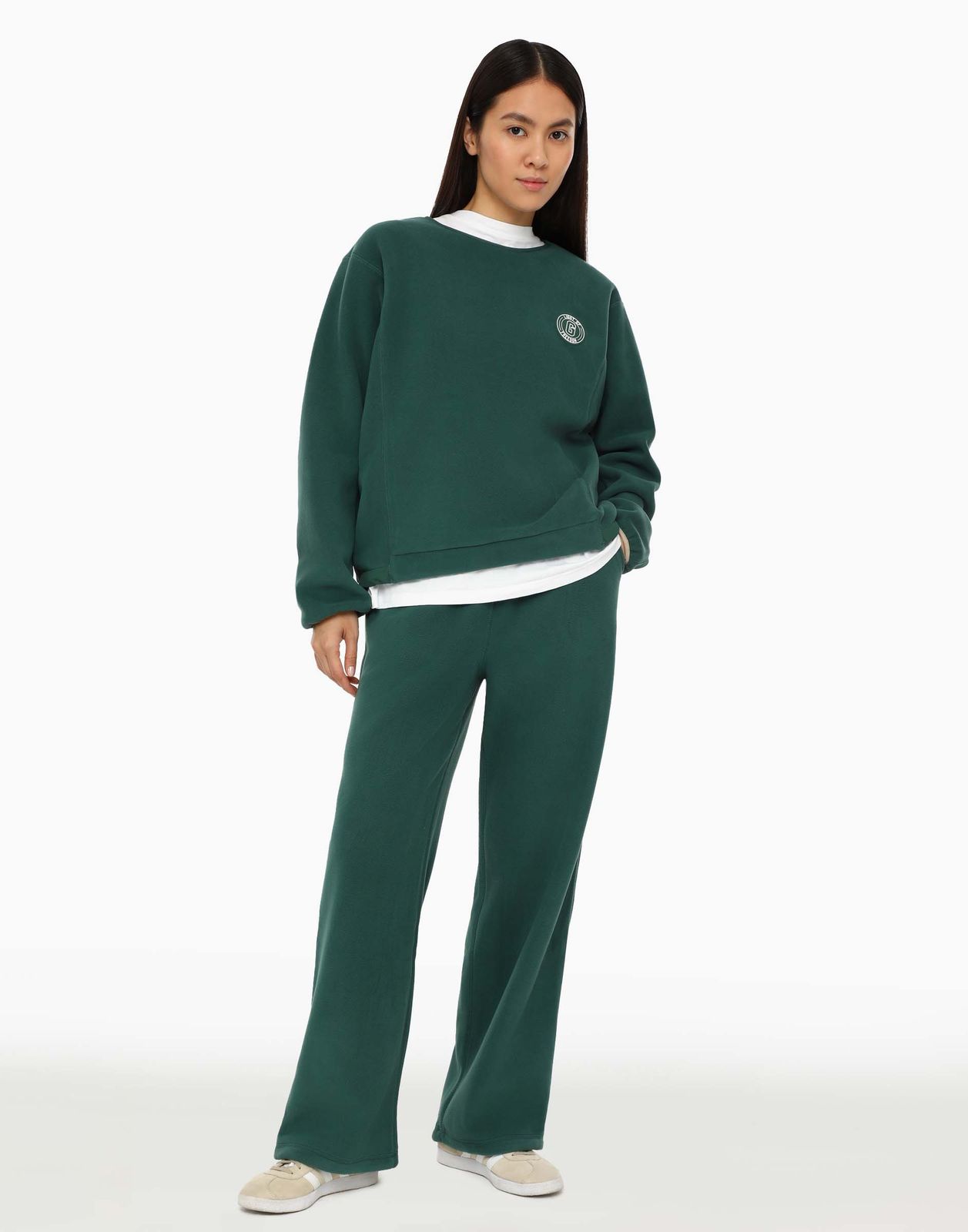 Спортивные брюки женские Gloria Jeans GAC021715 зеленые XL/170 (52-54)
