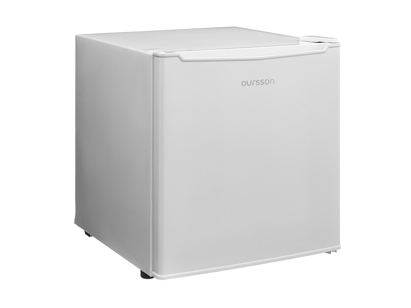 Холодильник Oursson RF0480/WH белый