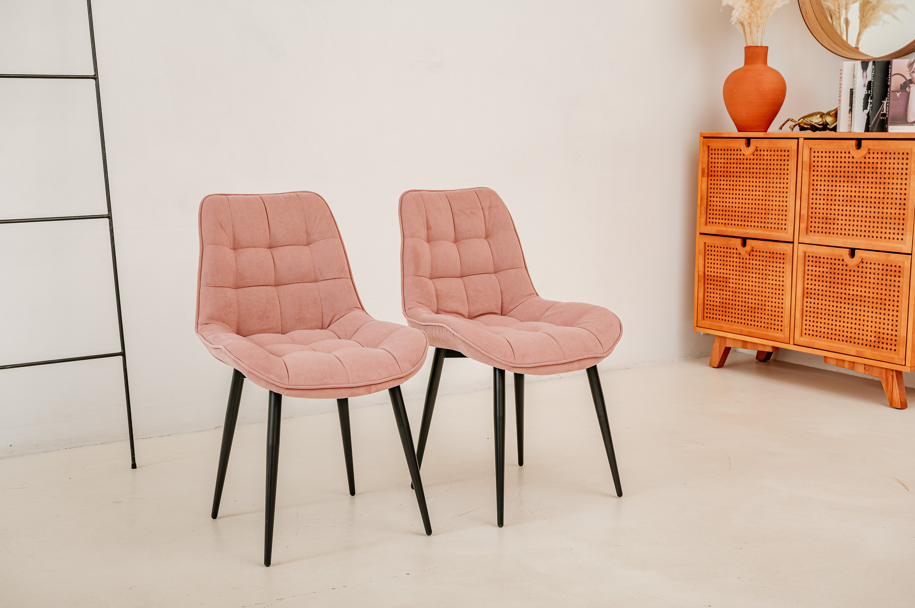 Комплект стульев Brendoss 700, 2 шт, розовый/ножки черные