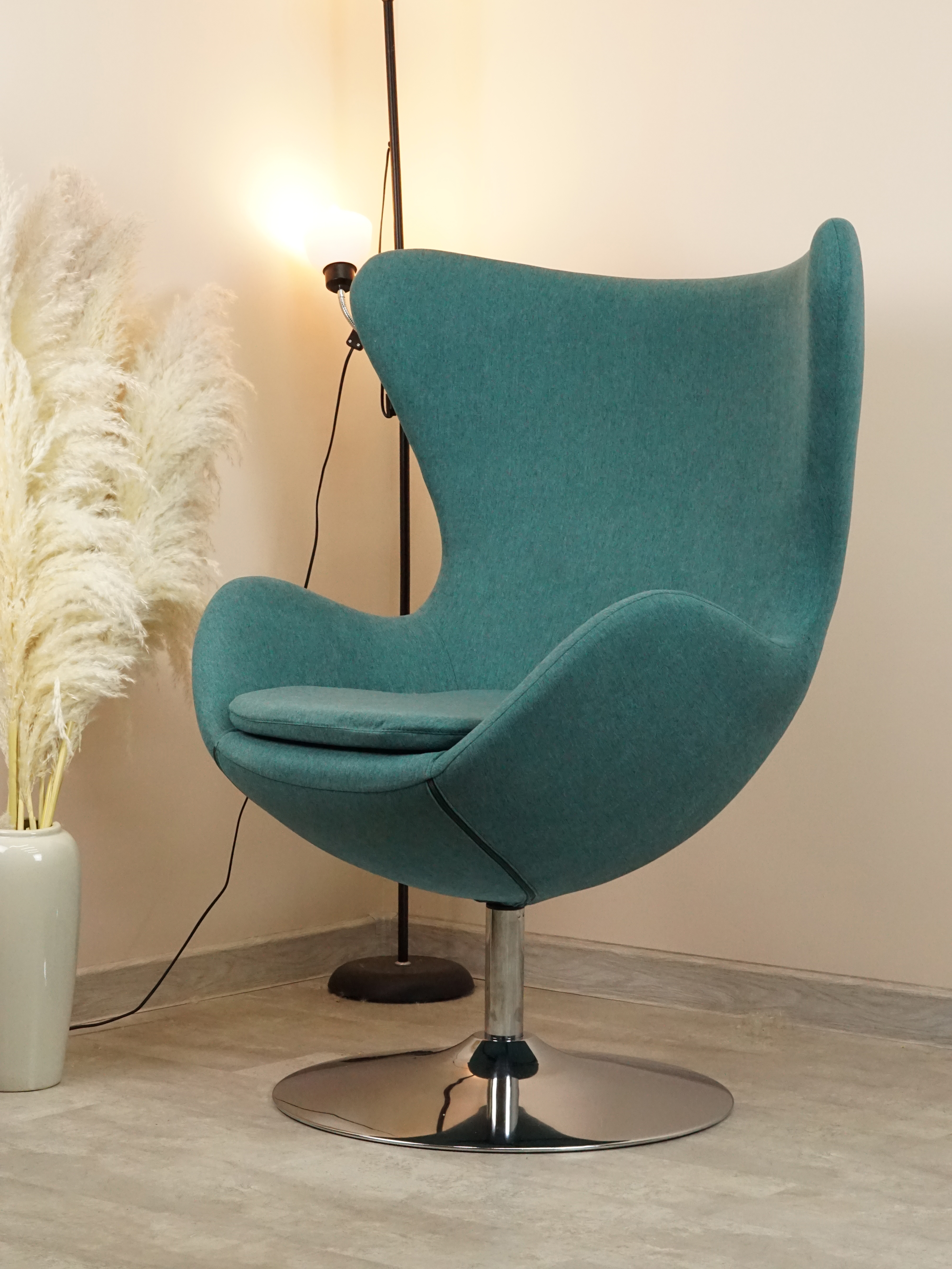 Кресло дизайнерское Elegant Land Egg Arne Jacobsen Style, изумрудное