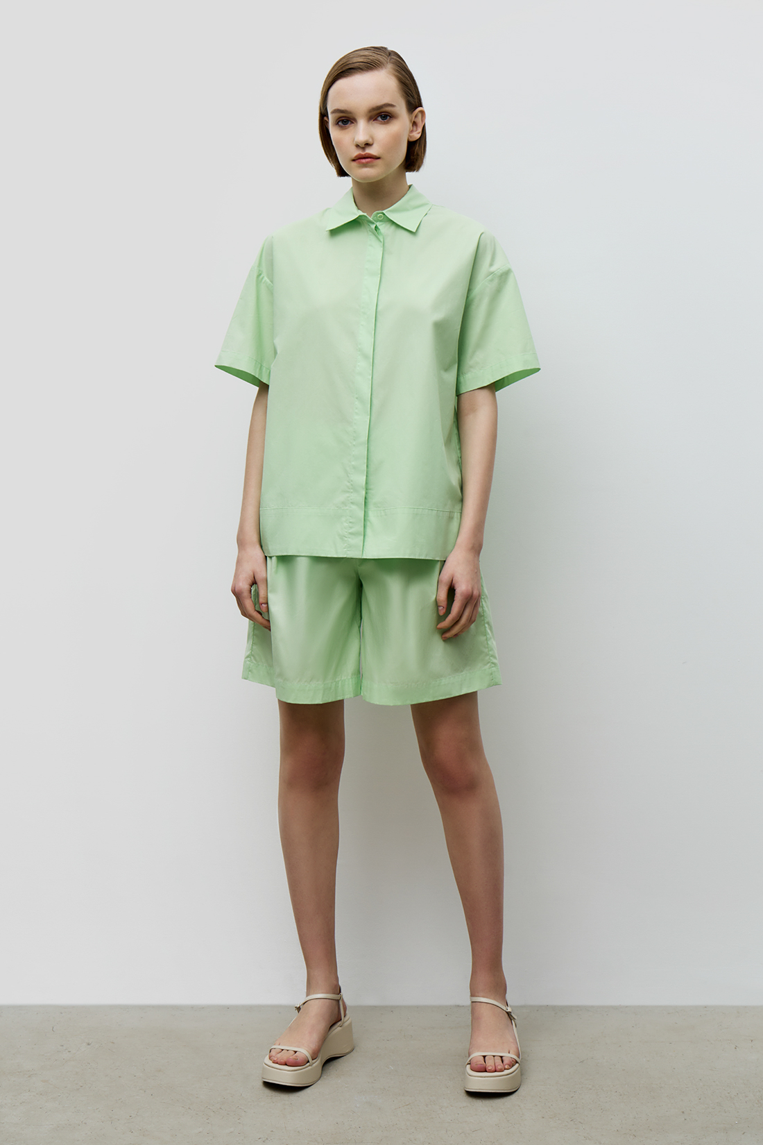 Повседневные шорты женские Baon B3223002 зеленые 2XL