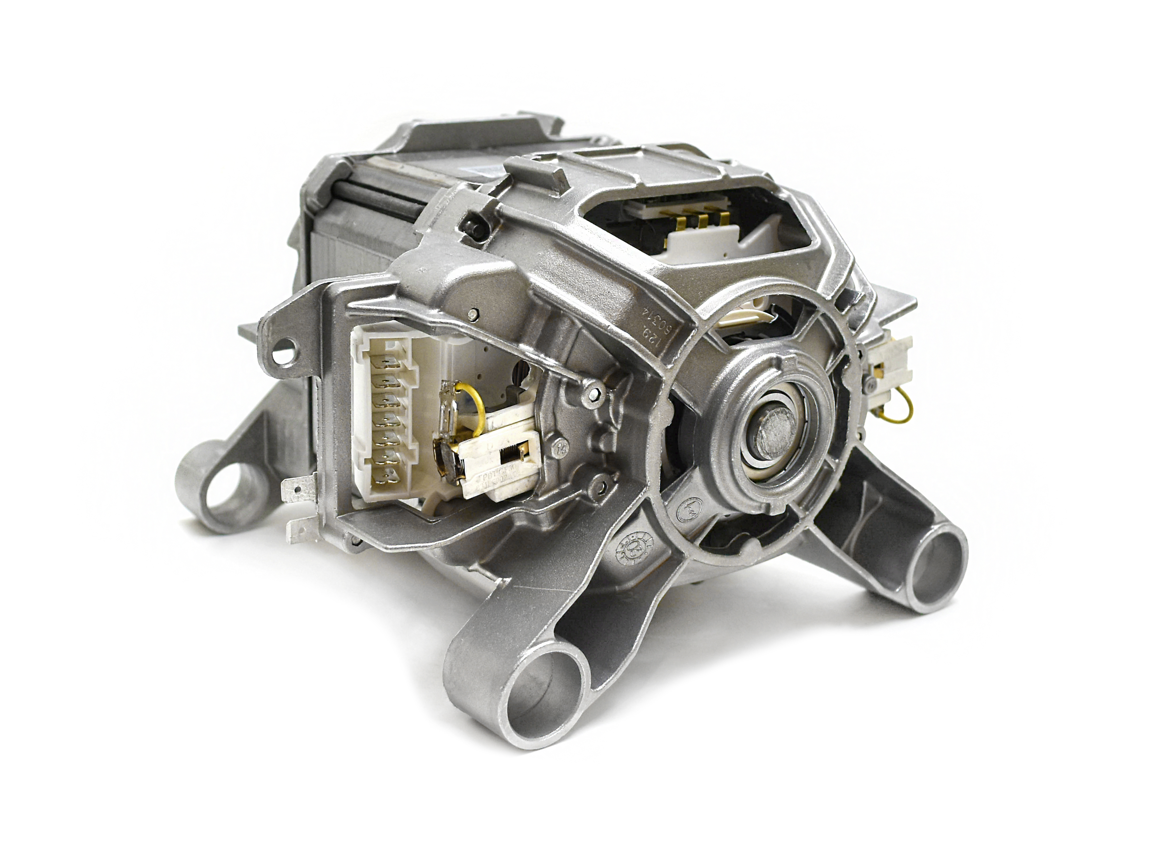 Двигатель Bosch 145325