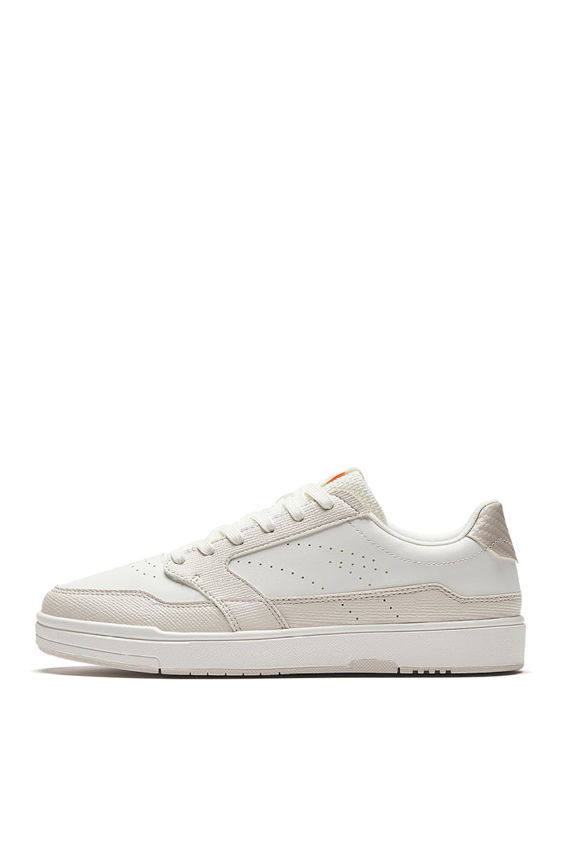 Спортивные кеды женские Anta X-Game Shoes Basic Skatebord Shoes бежевые 5.5 US